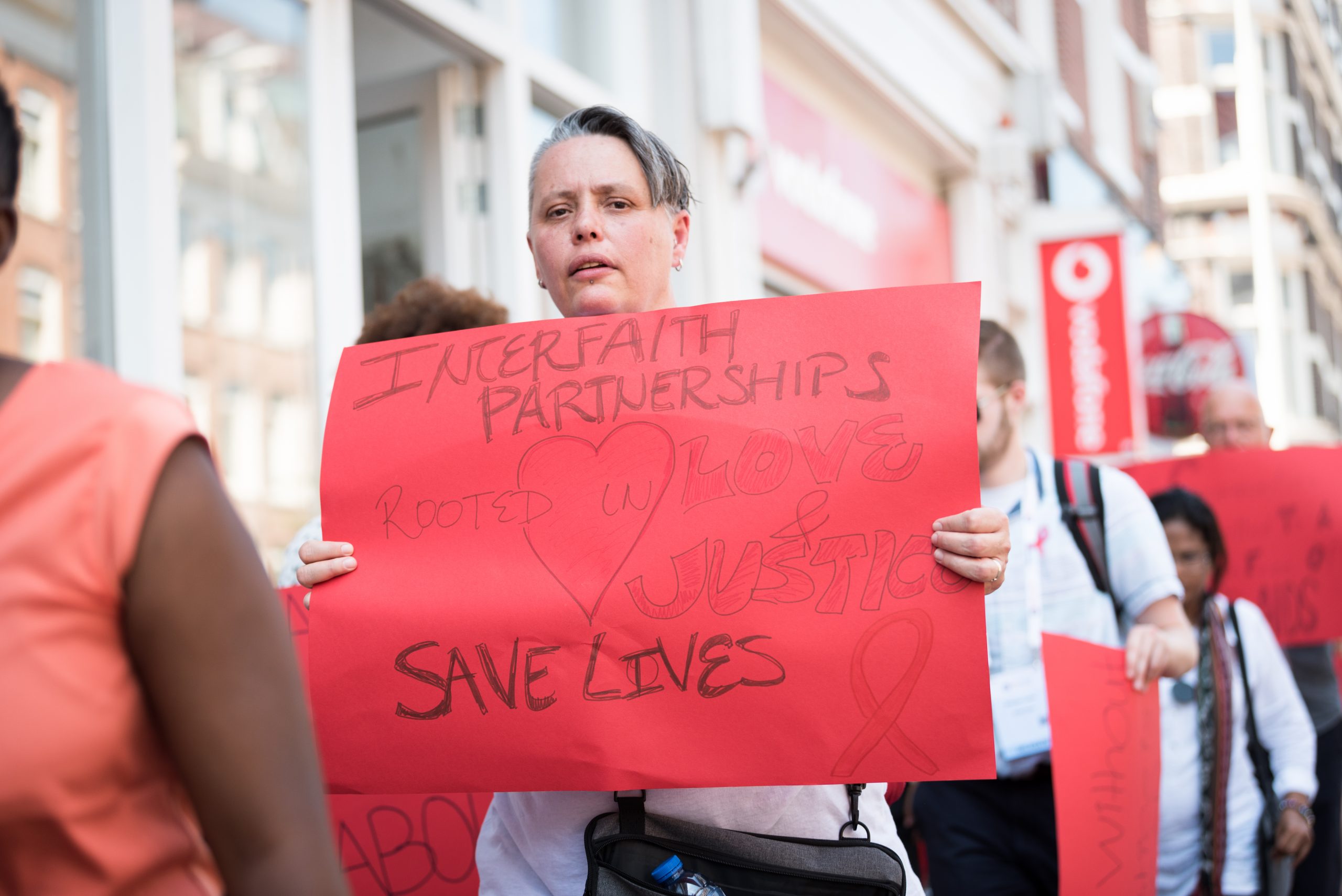 How can people of faith build better bridges to end AIDS?